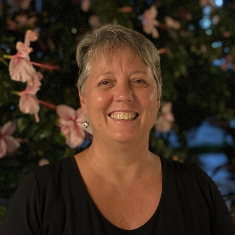 Kim McLaughlin - Simple Family Travel